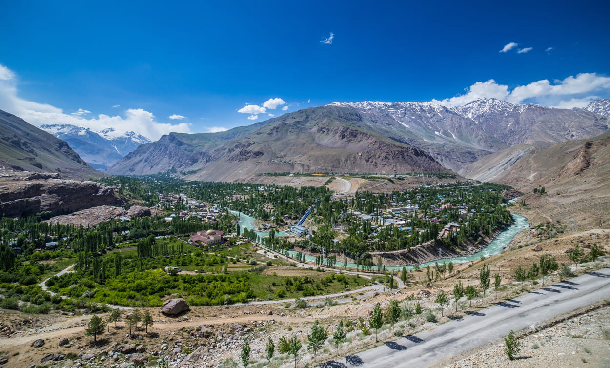 Khorog - 3 op Reis - BNNVARA