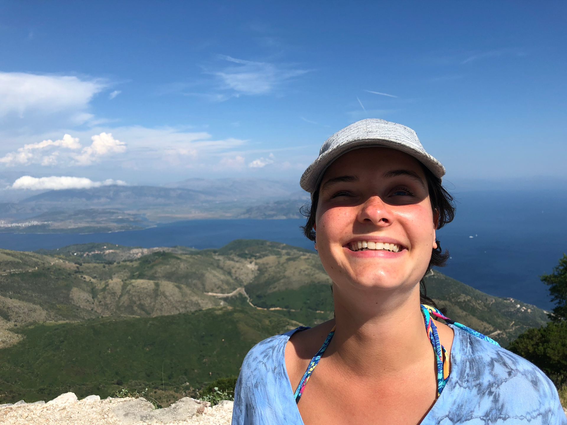 Lisa is blind en is toch vastberaden om de wereld rond te reizen - 3 op ...